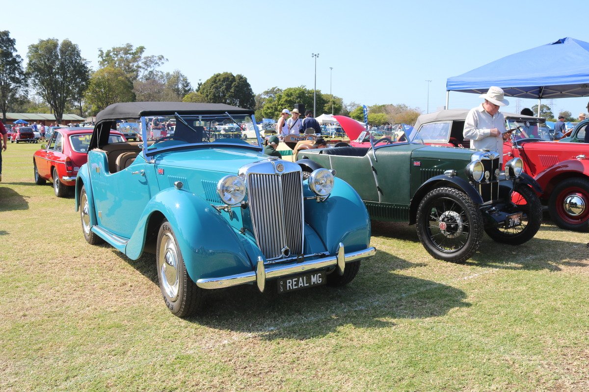 Brisbane All-British Display Day Brings Out the Beauties - Retro Rides