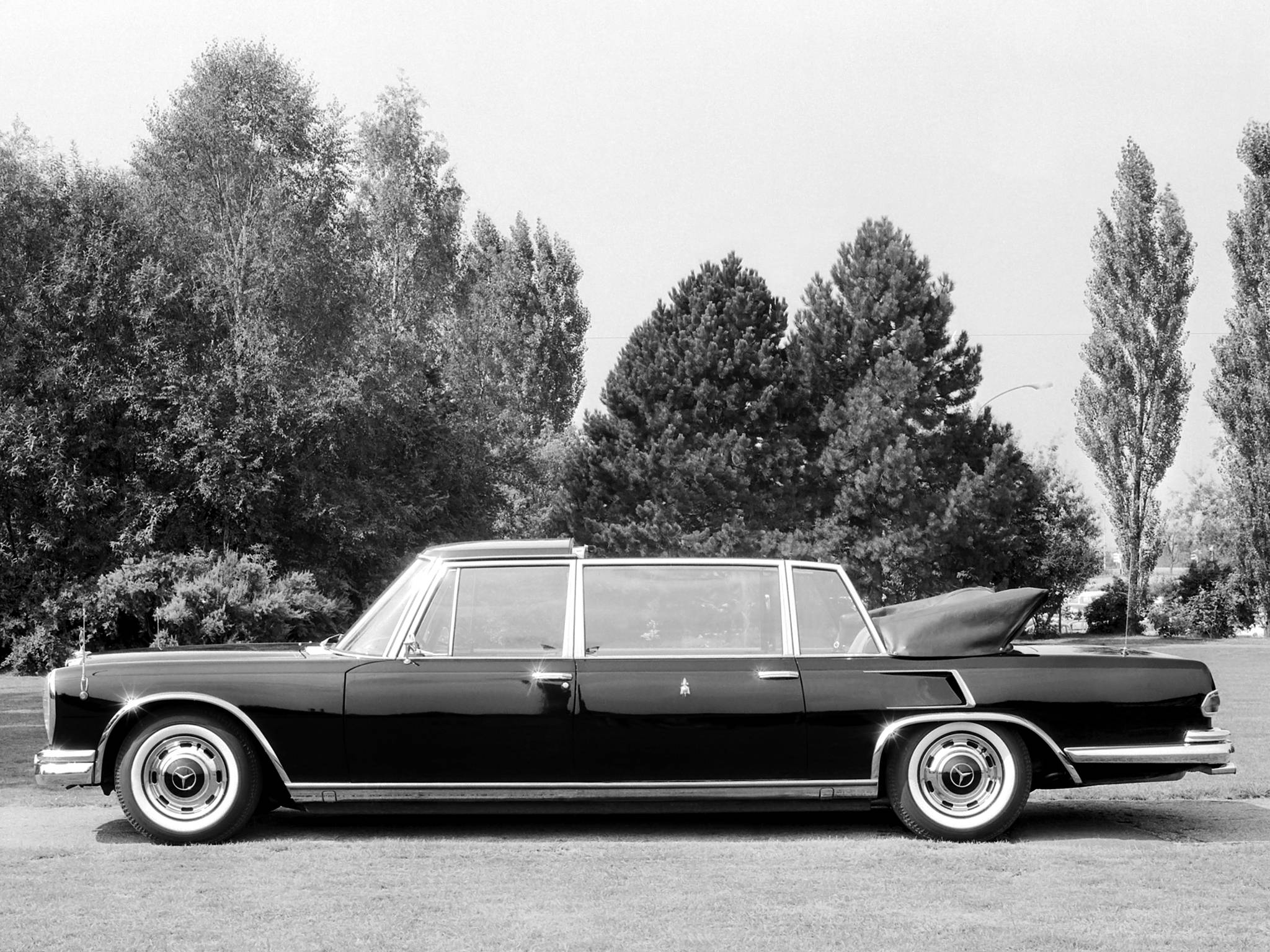 Mercedes-Benz 600 Grosser - Retro Rides
